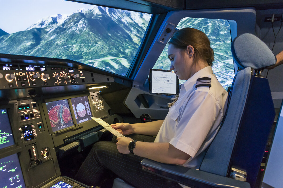 Our Simulator | Simnest Pilot Academy