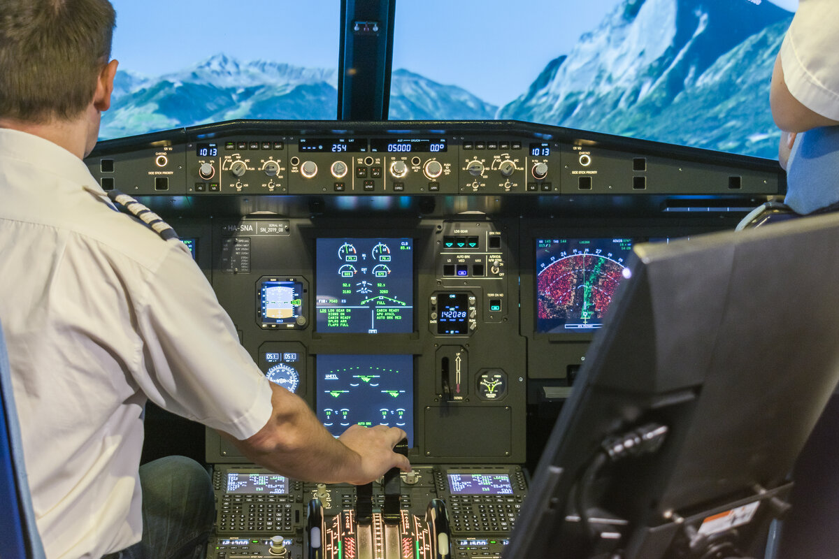 Our Simulator | Simnest Pilot Academy